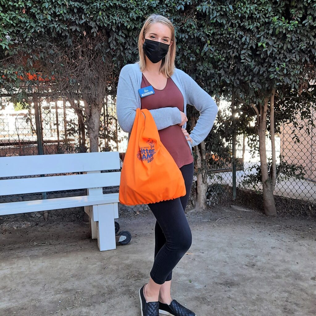 A t-shirt tote bag craft that's good for the earth! - Helen Woodward ...